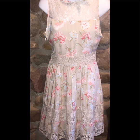 LC Lauren Conrad | Dresses | Lc Lauren Conrad Lace Floral Moon Sundress ...